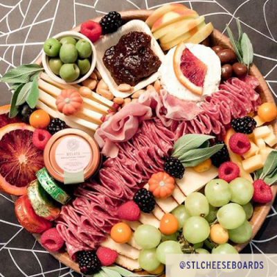 Genoa Salame (5 lbs) | Garlic & Black Pepper | Volpi Foods