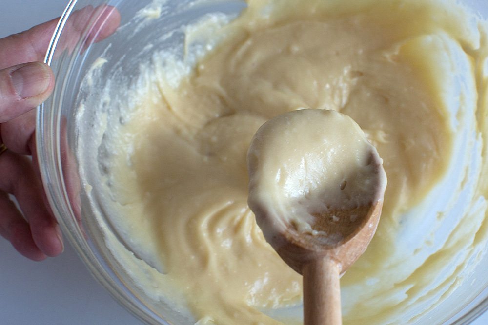 Classic Eclairs | Volpi Foods