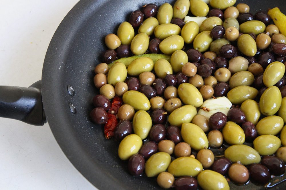 ‘Harissa’ Spiced Olives | Volpi Foods